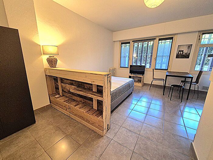 Appartement à vendre - Cannes, Petit Juas - 1 pièce