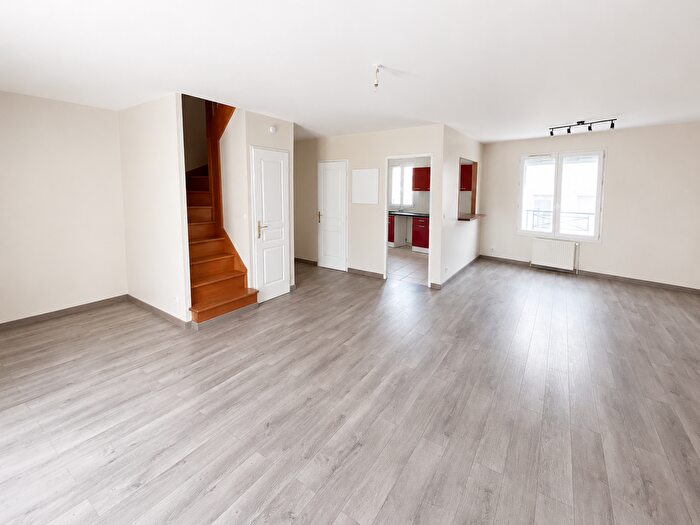 Les Clayes-sous-Bois, Centre-ville - Appartement 4 pièces à louer