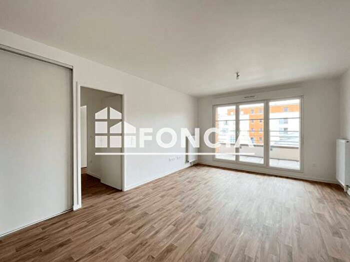 Appartement à louer - Le Centre, Montfermeil - 3 pièces - 2 chambres