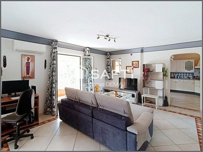 Maison à vendre - Le Muy - 5 pièces - 4 chambres