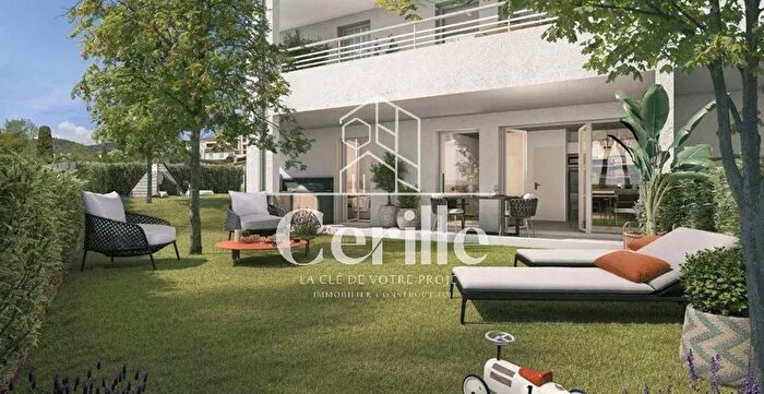 Appartement à vendre - Bormes-les-Mimosas, Centre-ville, Le Pin - 3 pièces - 2 chambres