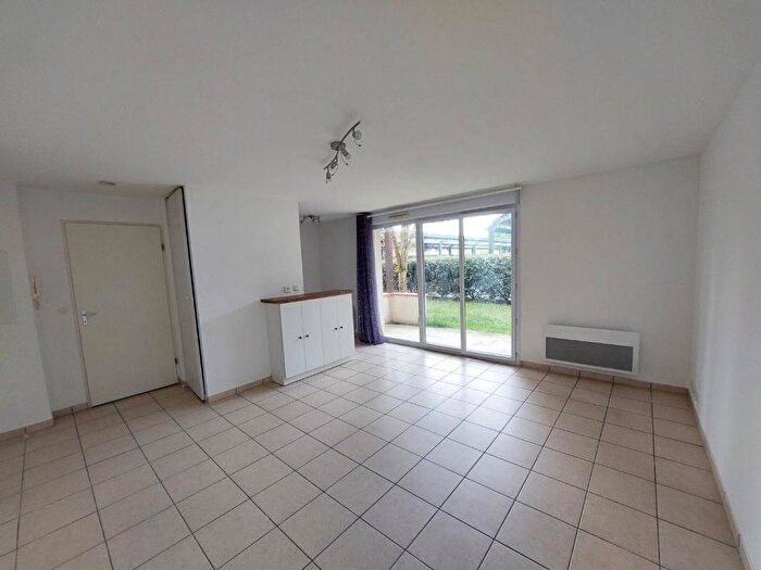 Appartement à louer - Saint Georges-Grouets, Blois - 2 pièces - 1 chambre