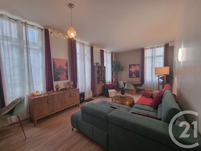 Appartement à vendre - Bergerac, Centre-ville - 4 pièces - 2 chambres