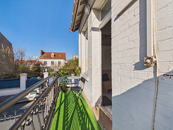 Appartement 1 pièce à vendre à Bois-Colombes, Jean Mermoz
