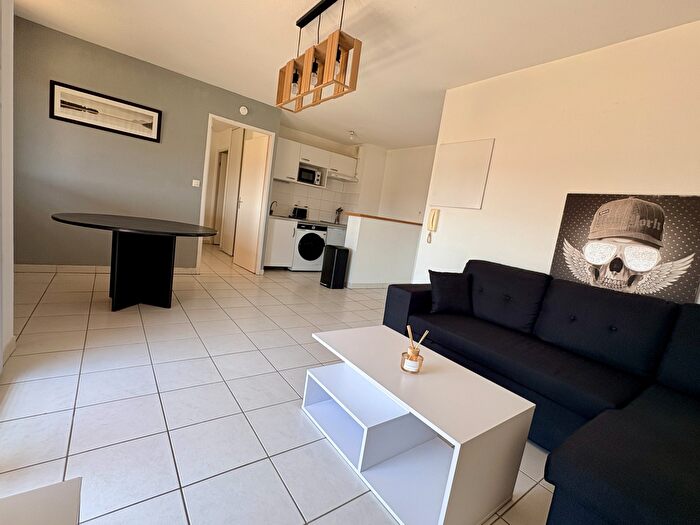 Appartement 2 pièces à louer à Saint-Alban