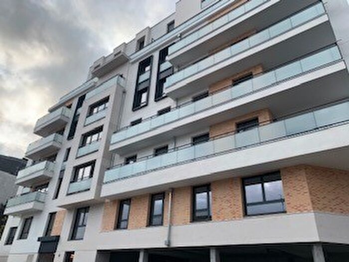 Appartement à louer - Colombes, Les Vallées - 4 pièces - 3 chambres