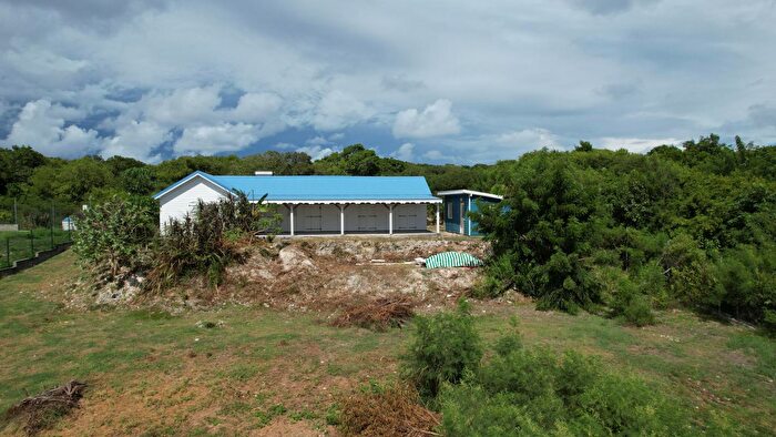 Maison à vendre - Saint-François - 3 pièces - 2 chambres