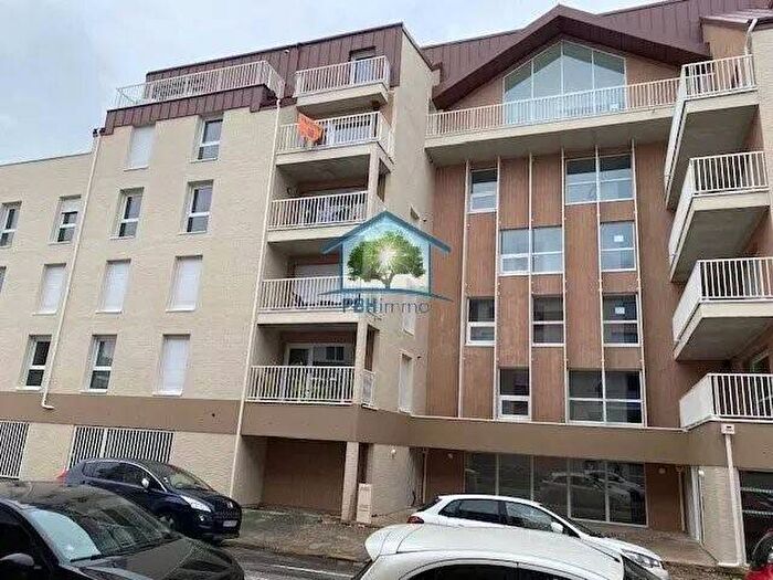 Appartement à louer - Saint Clément-Jardin des Plantes-Grammont, Rouen - 1 pièce