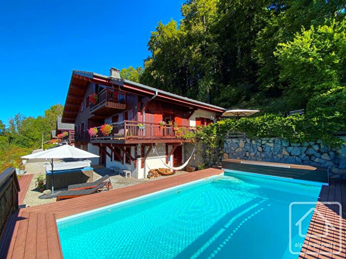 Maison à vendre - Samoëns - 13 pièces - 7 chambres