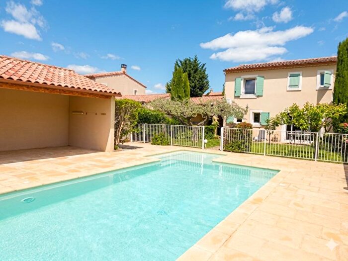 Maison 4 pièces à vendre à Uzès