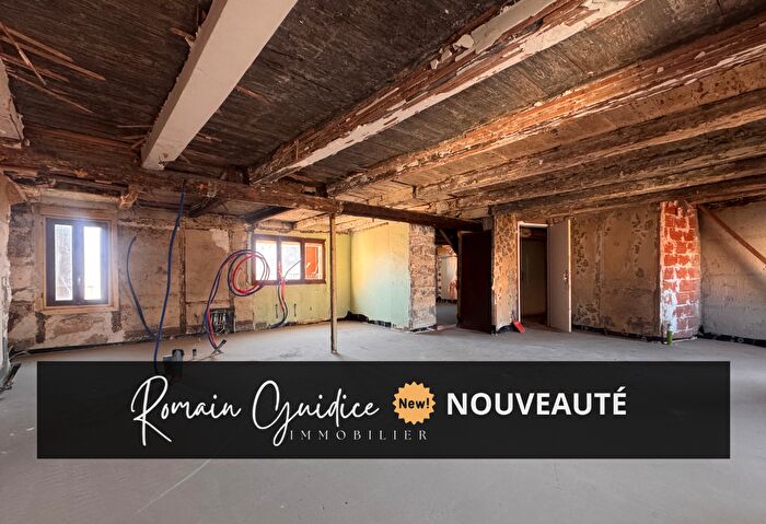 Appartement à vendre - Millau, Centre-ville - 3 pièces - 2 chambres