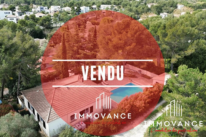 Maison à vendre - Saint-Bauzille-de-Montmel - 4 pièces - 3 chambres