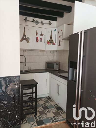 Appartement à louer - Les Mureaux, Centre-ville - 3 pièces - 2 chambres