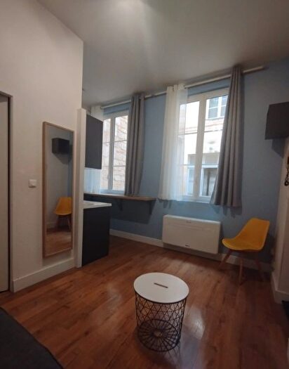 Appartement 1 pièce à louer à Bordeaux, Fondaudège