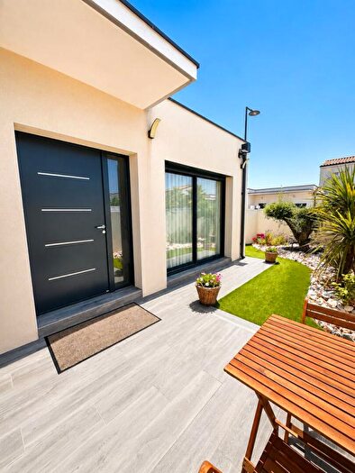 Maison 5 pièces à vendre à Béziers, Neuf Ecluses, Gasquinoy