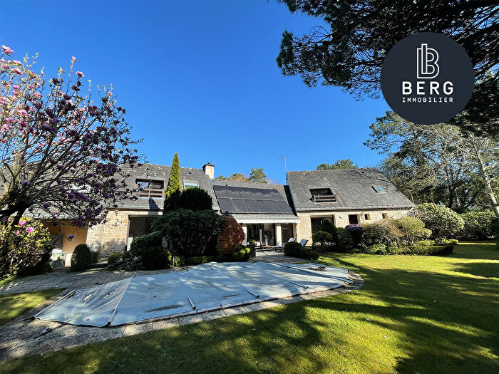 Maison à vendre - Ploemel - 8 pièces - 6 chambres