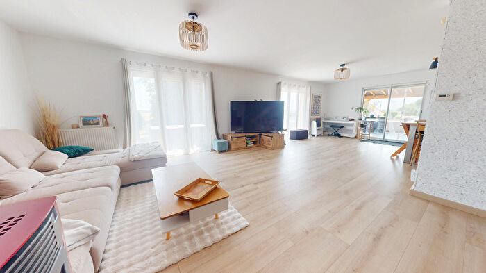 Montmançon : Maison 8 pièces à vendre