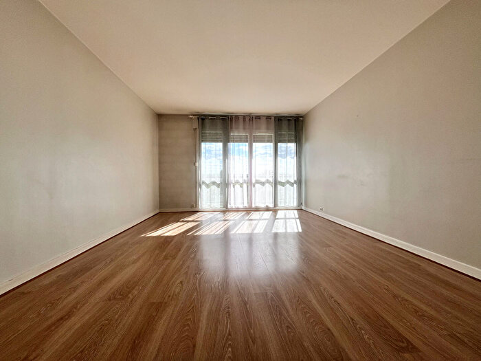 Dourdan : Appartement 3 pièces à vendre