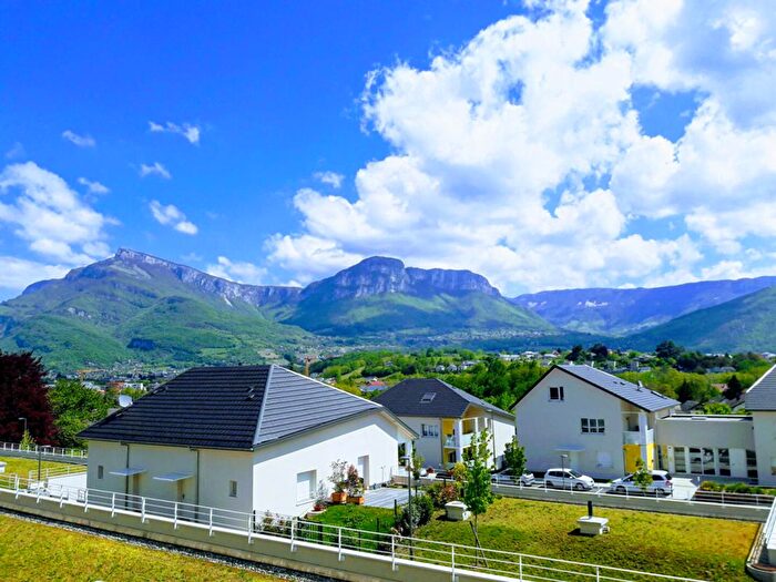 Appartement à vendre - Barberaz - 5 pièces - 4 chambres