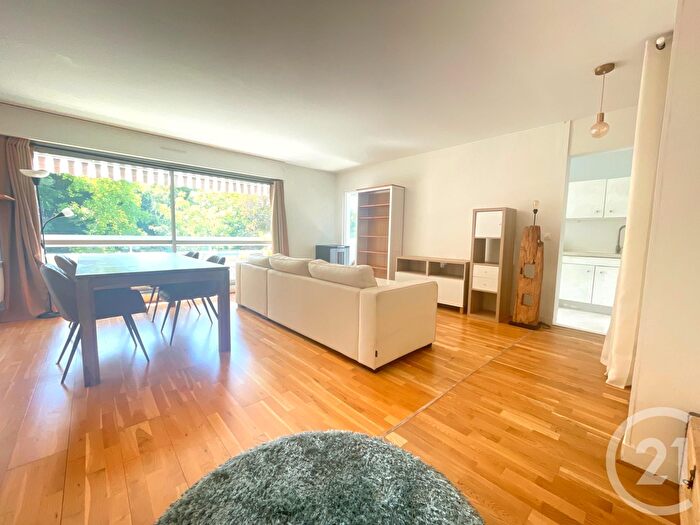 Appartement à vendre - Bougival - 4 pièces - 2 chambres