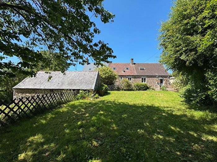 Maison à vendre - Pierreville - 5 pièces - 4 chambres