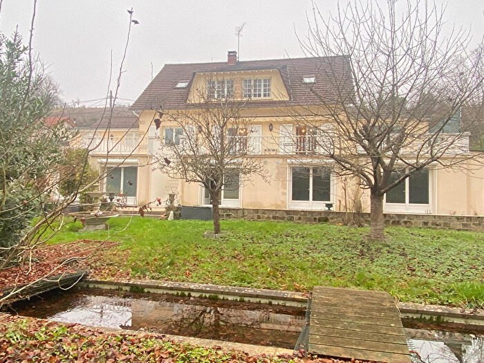 Maison à vendre - Mézy-sur-Seine - 14 pièces - 8 chambres