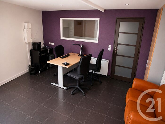 Champagne-sur-Oise : Appartement 1 pièce à vendre