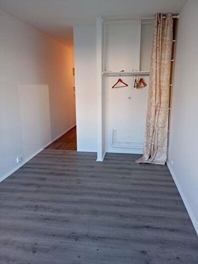 Appartement à louer - Ville Nouvelle-Centre Est, Noisiel - 1 pièce