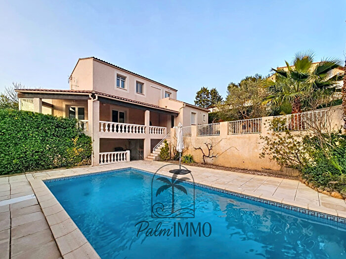 Maison à vendre - Marseille e , Les Trois Lucs - 5 pièces - 4 chambres