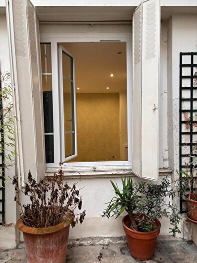 Appartement à louer - Paris er , Palais Royal - 1 pièce