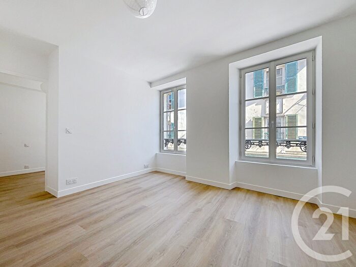 Nanterre, Centre-ville : Appartement 2 pièces à louer