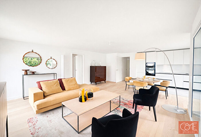 Appartement à vendre - Quartiers Ouest, Anatole France - 4 pièces - 2 chambres