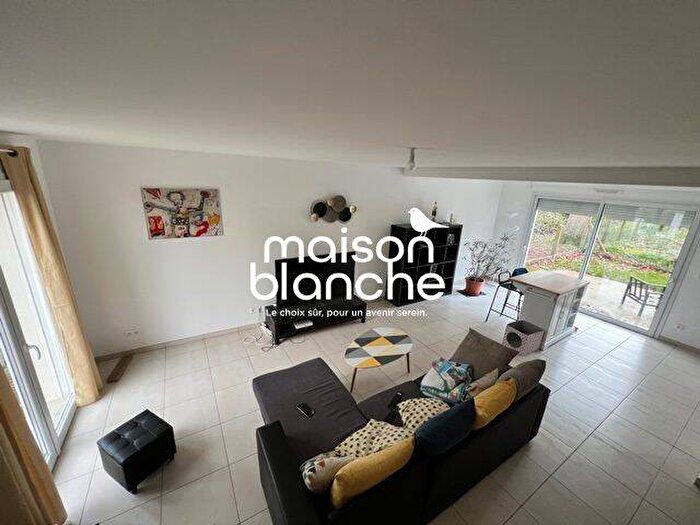 Maison 6 pièces à Montbazon, à louer