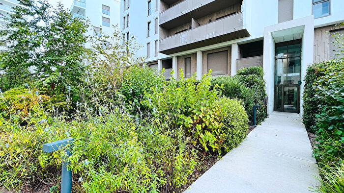Bordeaux, Gare Saint-Jean - Appartement 4 pièces à louer