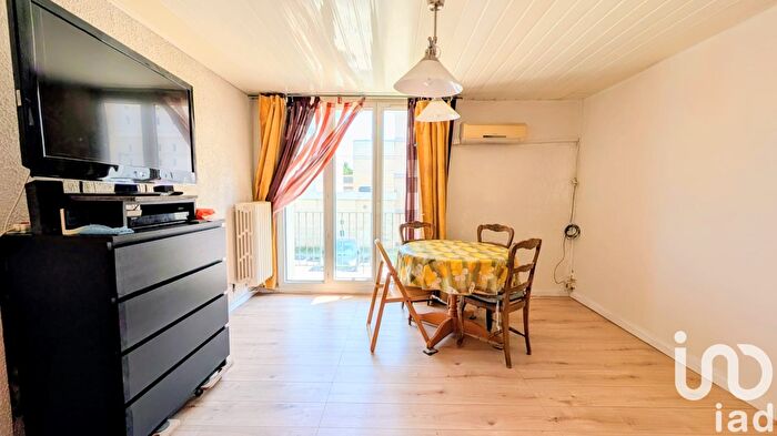 Appartement à vendre - Sorgues, Centre-ville - 3 pièces - 2 chambres