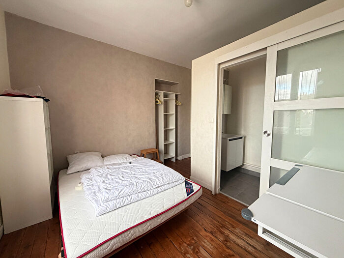 Quartiers Centre, Thabor, Oberthür : Appartement 2 pièces à louer
