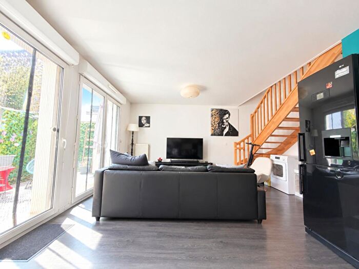 Appartement 3 pièces à vendre à Stains, Les Trois Rivières
