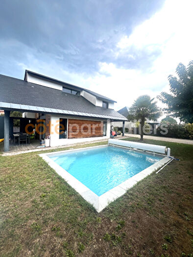 Maison 5 pièces à Odos, à vendre