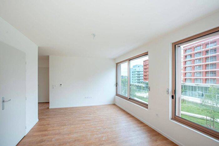 Appartement à louer - Vieux Saint Ouen, Saint-Ouen-sur-Seine - 3 pièces - 2 chambres