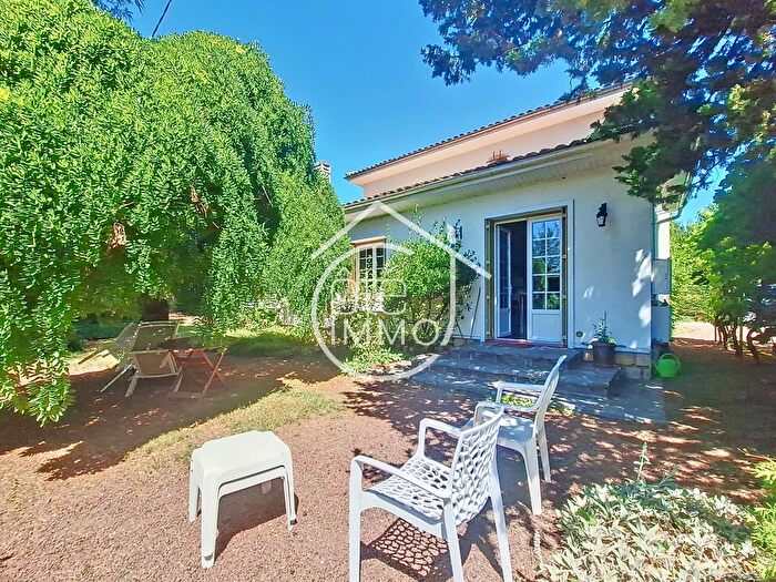 Maison à vendre - Pineuilh - 5 pièces - 3 chambres
