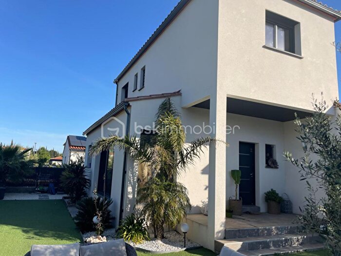 Maison à vendre - Saint-Cyprien, Village, Zone dActivité - 4 pièces - 3 chambres