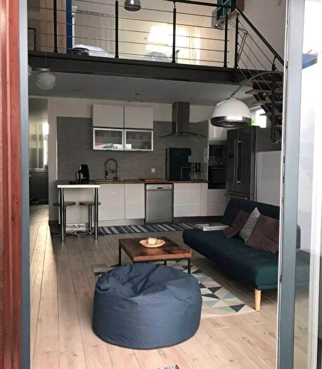 Maison à louer - Bordeaux - 3 pièces - 2 chambres