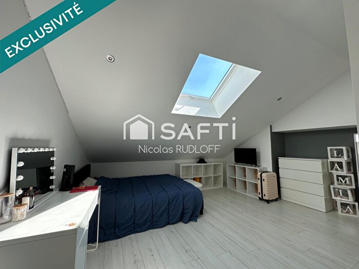 Maison à vendre - Piennes - 8 pièces - 5 chambres