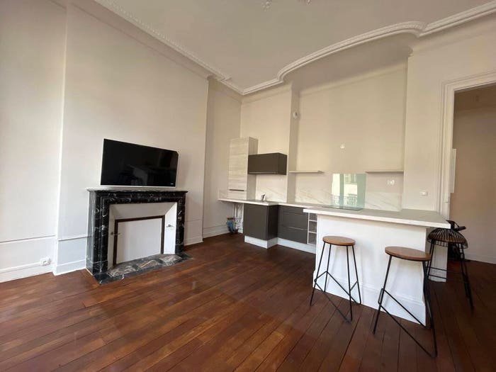 Appartement 2 pièces à Centre-Hôtel de Ville, Limoges, à louer