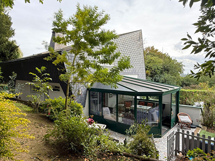 Maison à vendre - La Flèche, Saint-Germain-du-Val - 7 pièces - 4 chambres