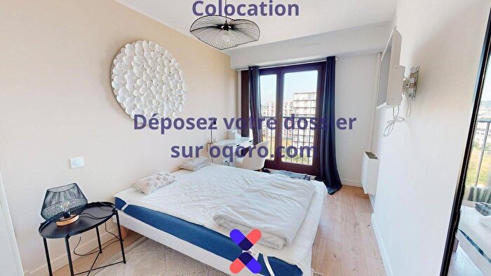 Appartement à louer - Saint Clément-Jardin des Plantes-Grammont, Rouen - 5 pièces - 4 chambres