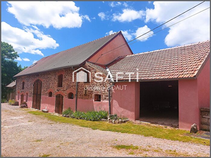 Saint-Berain-sous-Sanvignes : Maison 9 pièces à vendre