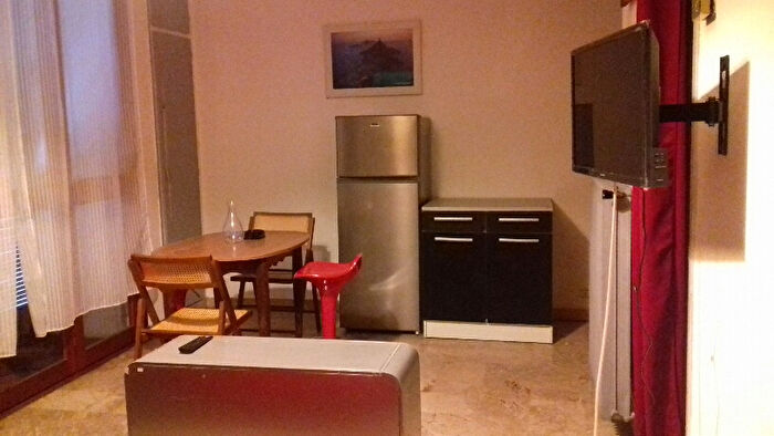 Appartement à louer - Ajaccio, Citadelle - 1 pièce