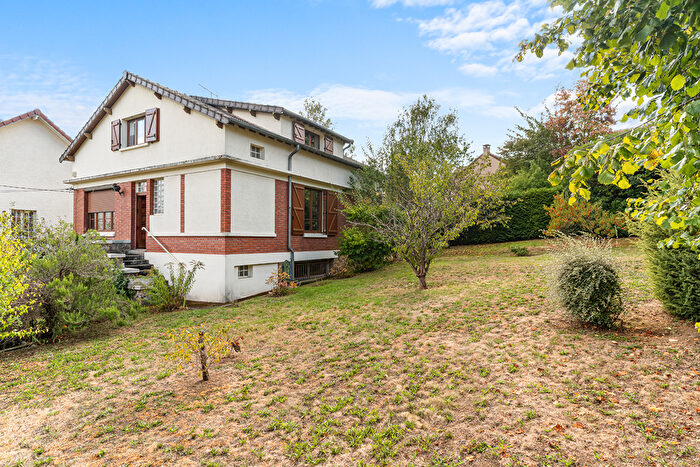 Maison 6 pièces à Bièvres, à vendre