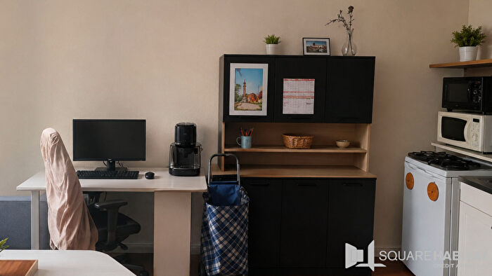 Clermont-Ferrand, Delille, Cathédrale, La Gare : Appartement 1 pièce à vendre